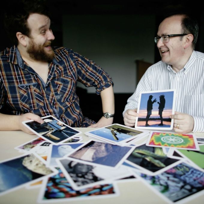 Group discussion activity | Icebreaker | Dialoogle Magnum